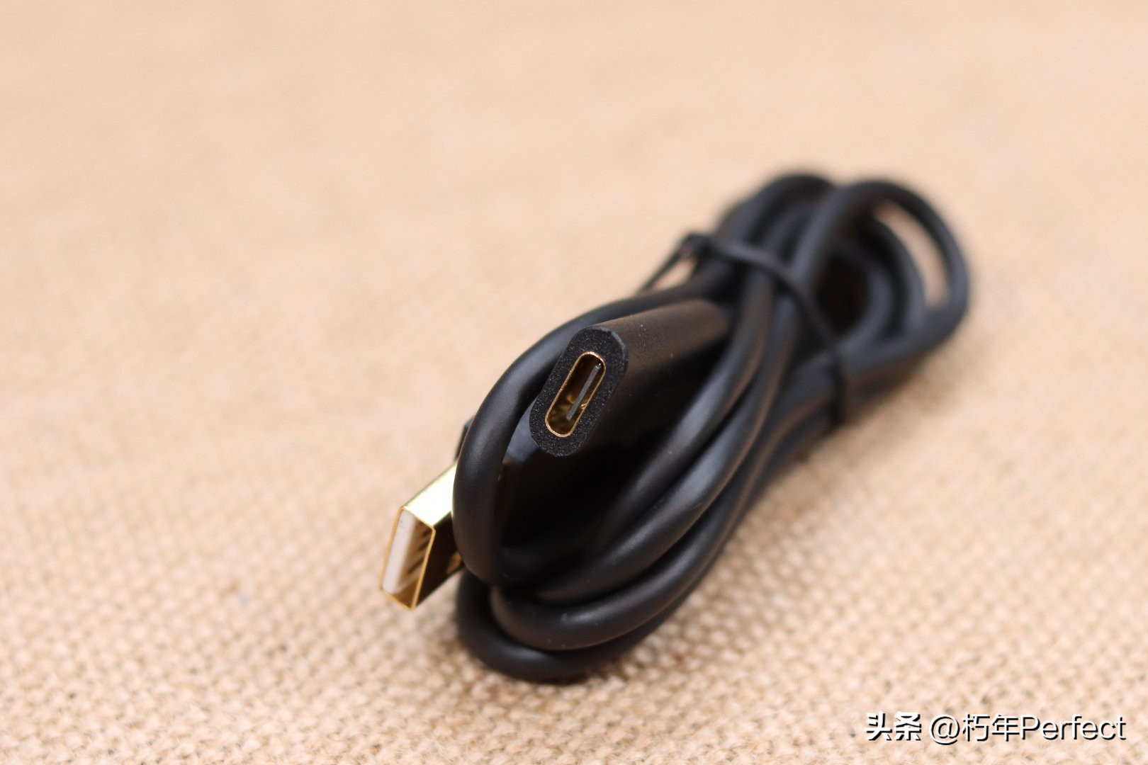 ROG Prism S Magic Gaming Headset & Yaoguang 2 Magic Mechanical Keyboard ...