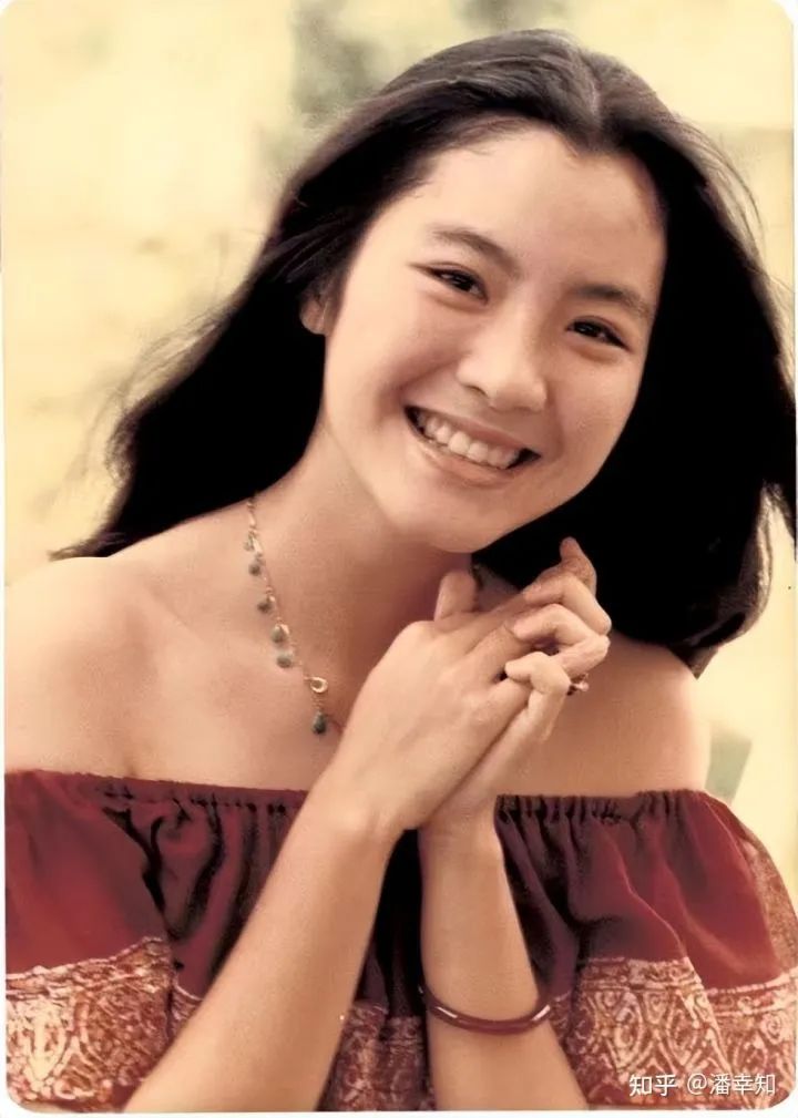 Why can't Michelle Yeoh come out of the mainland? - iNEWS