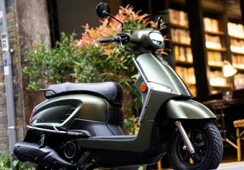 Which one do you look forward to more, between Yamaha's sixth-generation battle and Suzuki UC125 ...