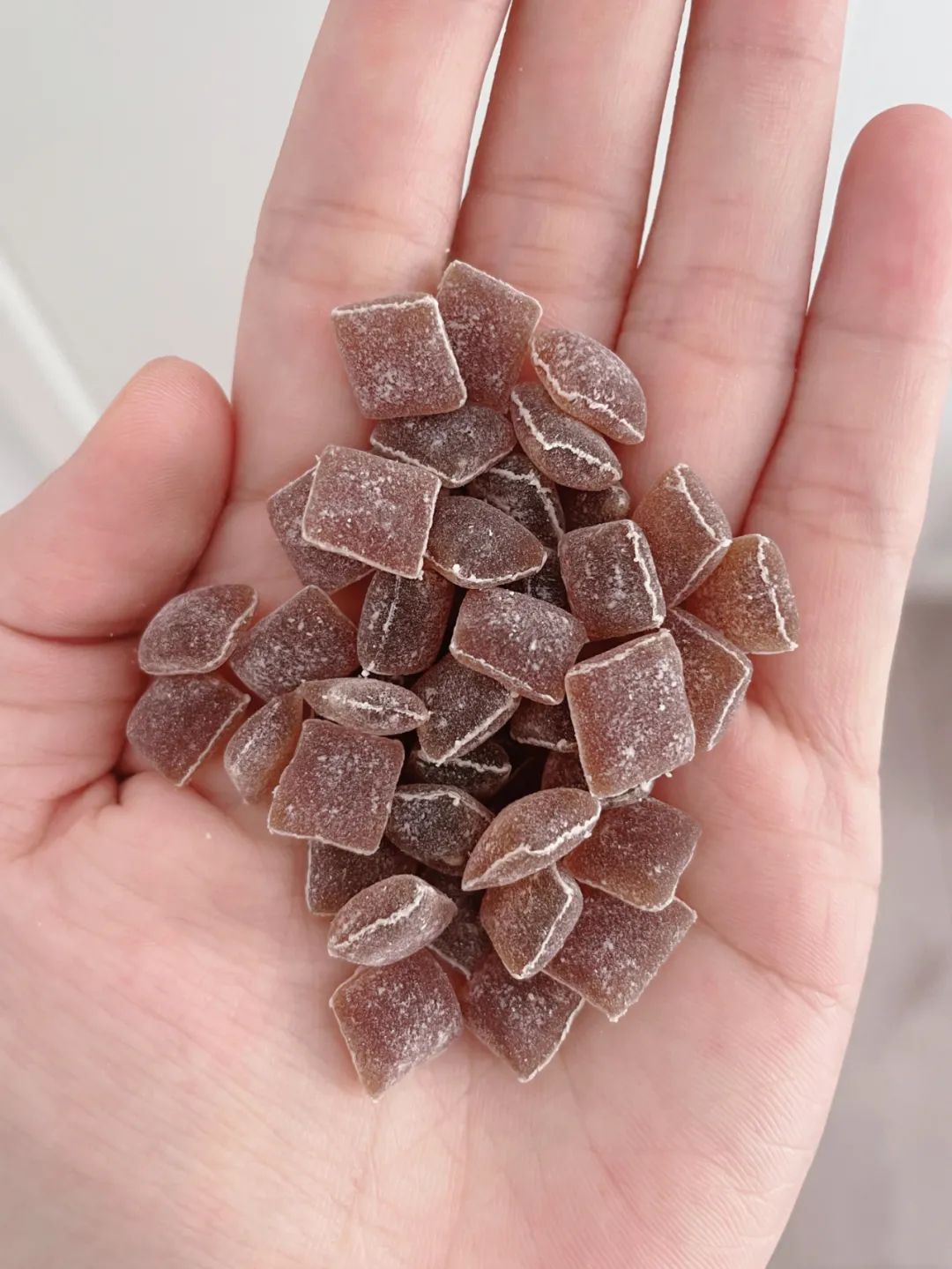 "Ugly packaged but delicious snacks" are very popular, are they really ...