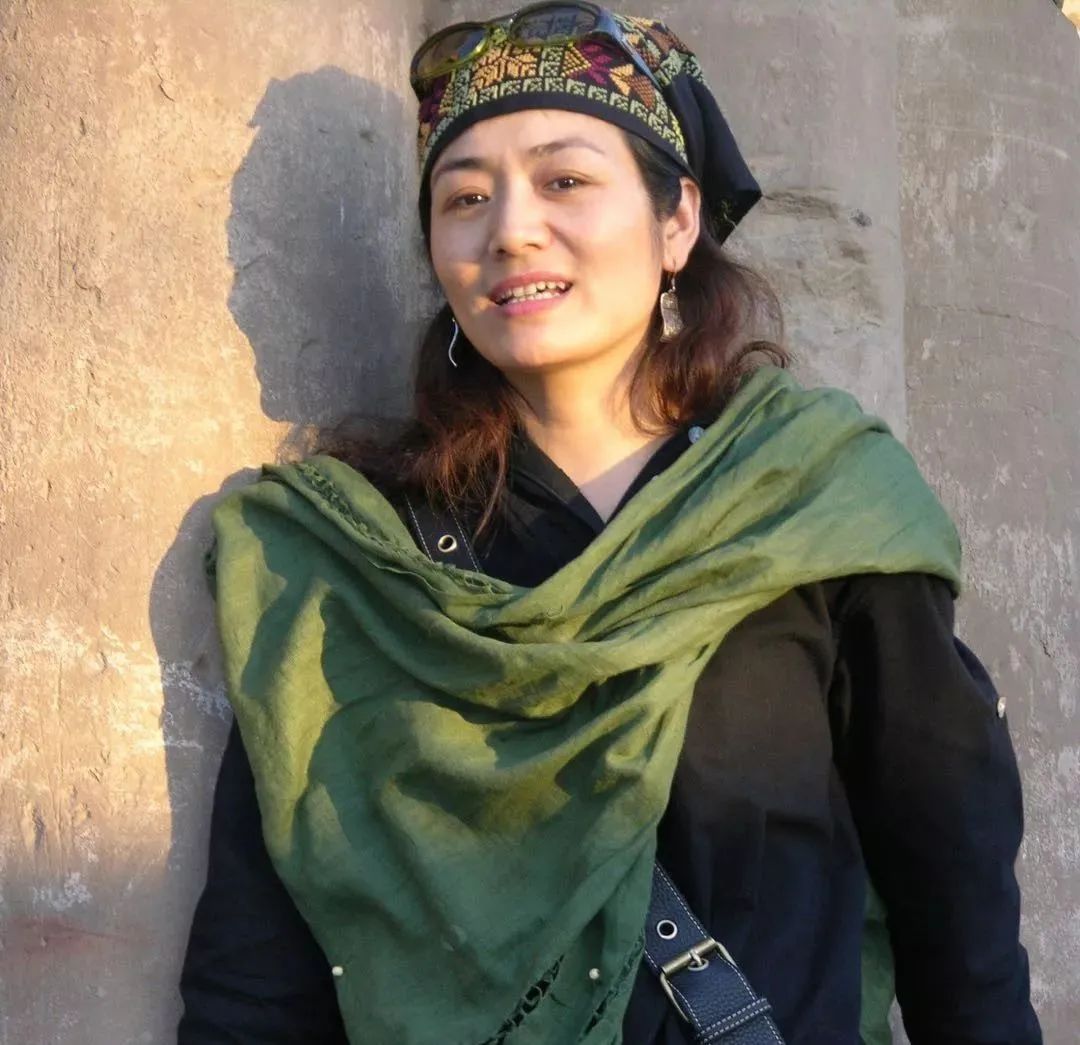 Pure mind, elegant quality-Yang Xiaoyun's new meticulous brushwork - iNEWS