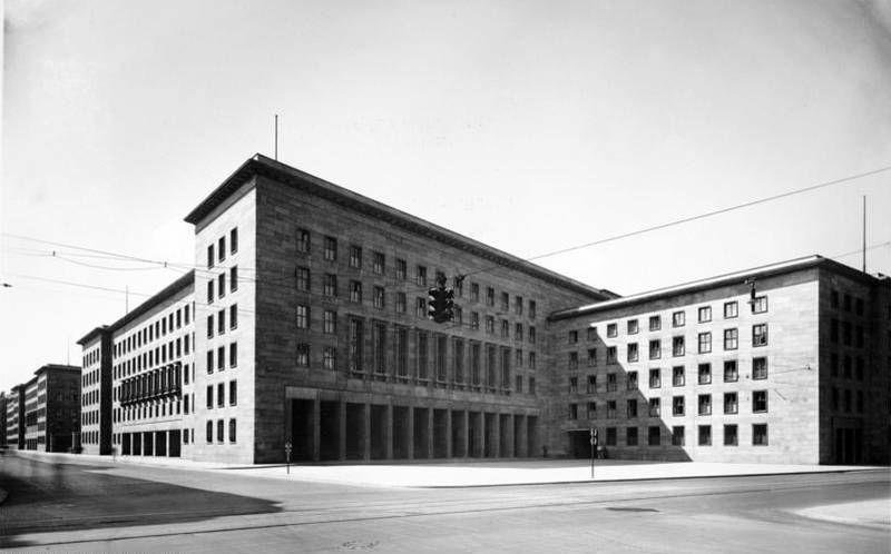 Nazi Architecture: Hitler's Grand Plan for Berlin's Reich - iMedia