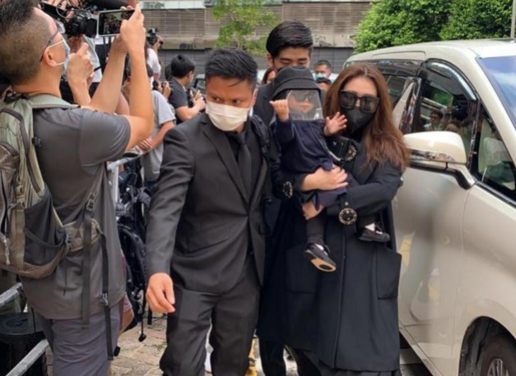 He Chaoying celebrates her daughter's birthday!3 year old poached egg ...