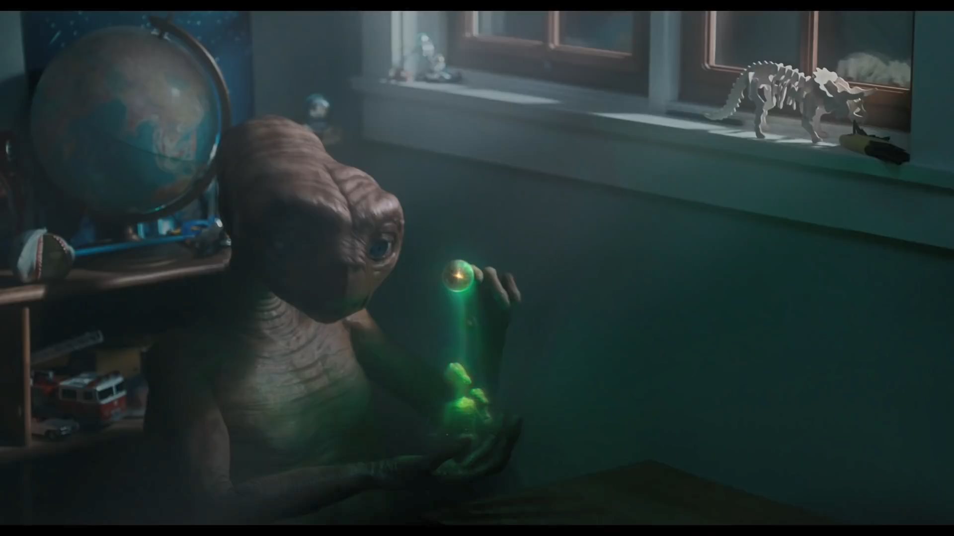 "ET Aliens" The conflict between humans and alien civilizations ...