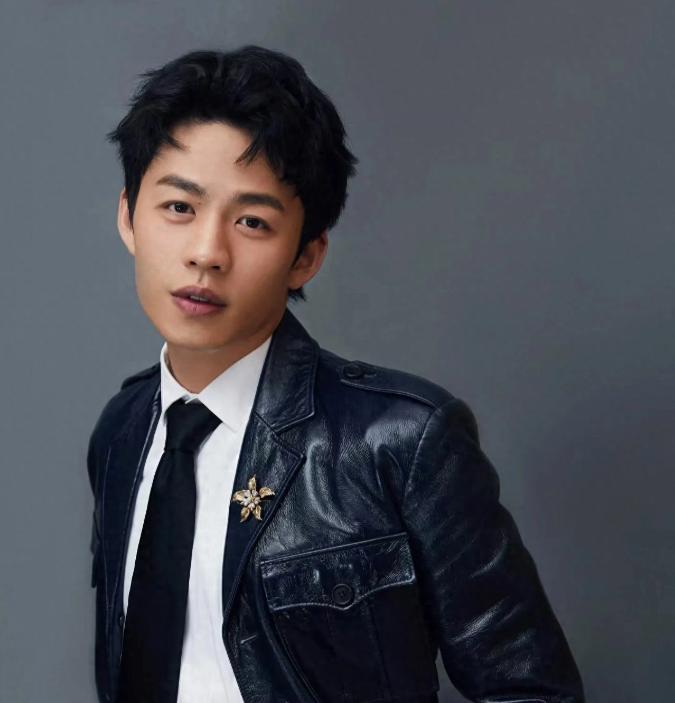 Li Hongqi officially announced his relationship with Wang Zixuan: Thank ...