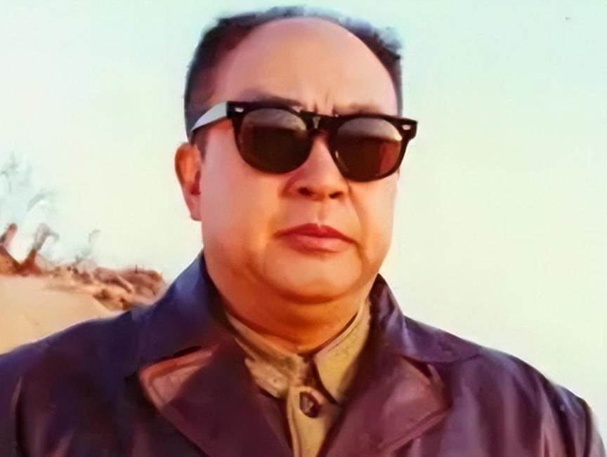 Zhuyu is in the front, [Breaking Dawn Dongfang] Zhang Jiayi's version ...