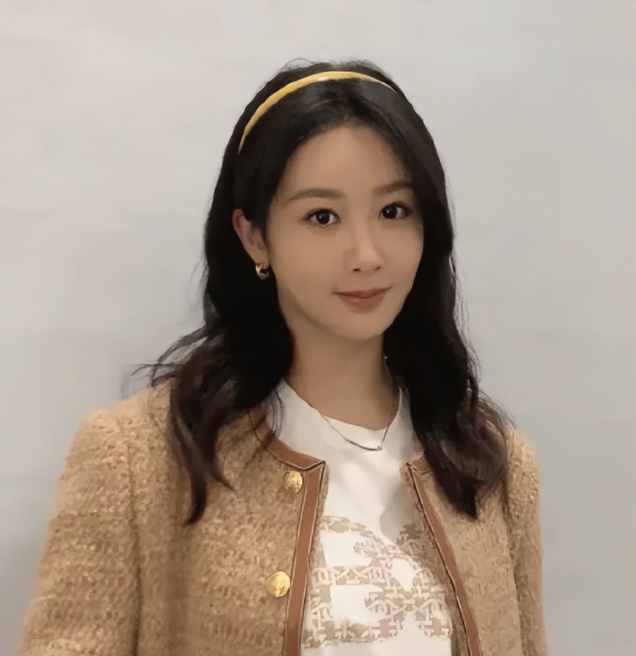 Yang Zi's new style is enchanting and glamorous, Wu Xin is exquisite and dignified, and Zhao ...