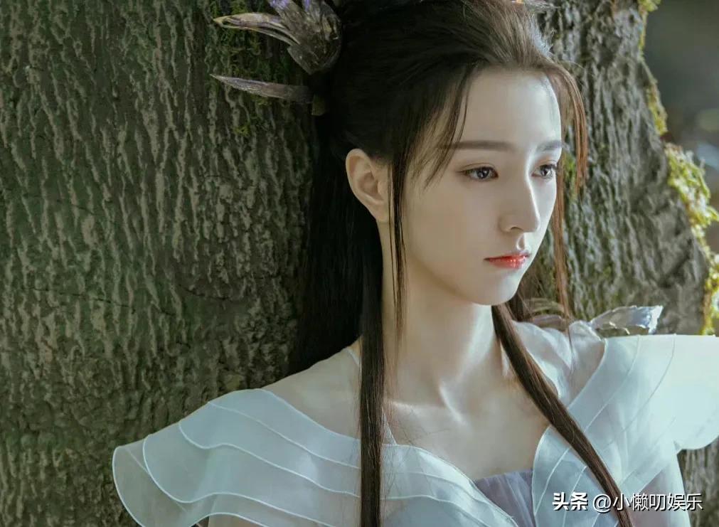 Why is Rong Hao willing to surrender in "Canglan Jue"?There are two ...