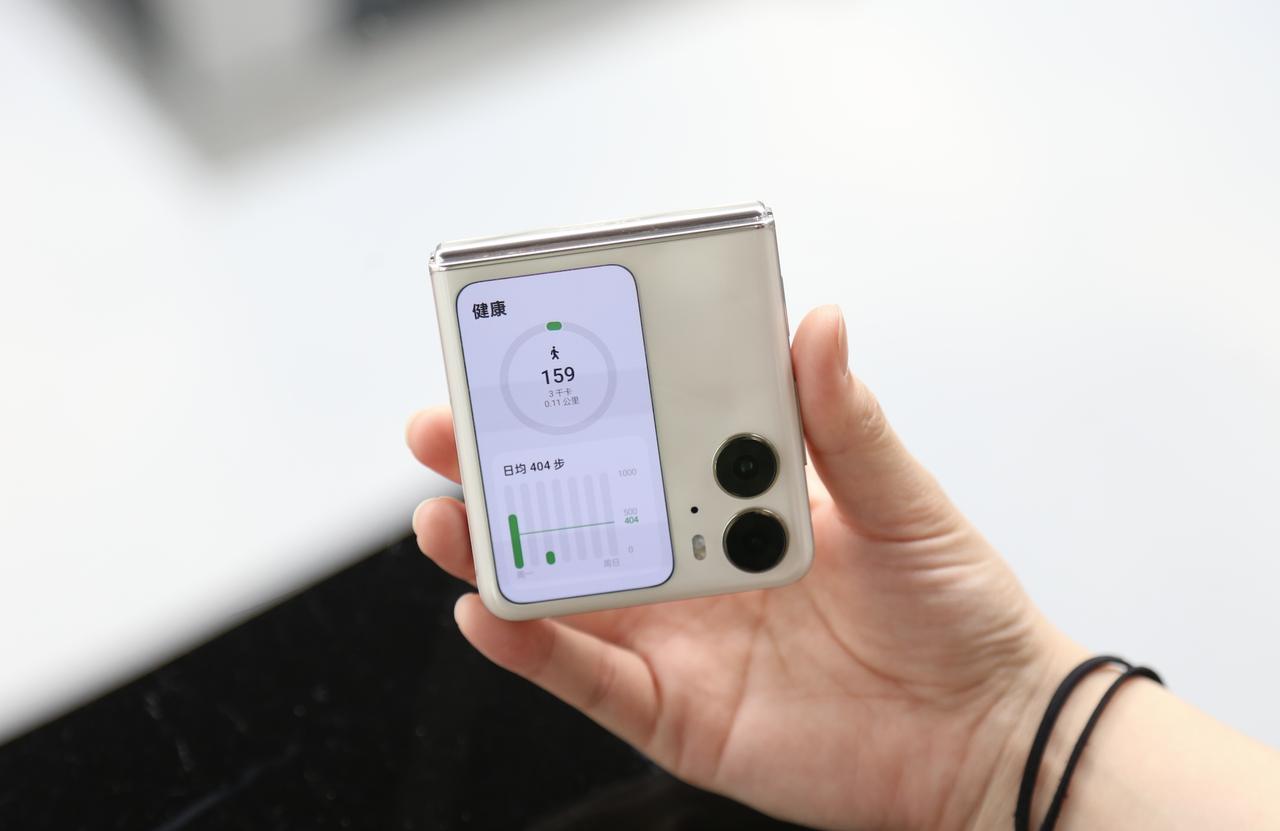 Large external screens have become a trend, OPPO is a fan of practical ...