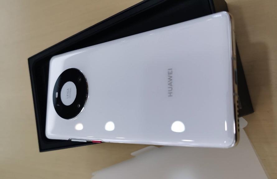 華為Mate40 Pro到蘋果14 Pro，用了快半年，憋了一肚子話想說 - 頭條匯