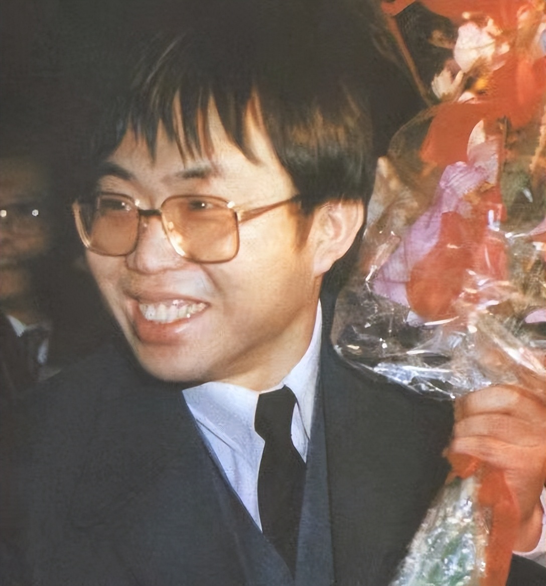 Wang Jing and Nie Weiping have been divorced for 24 years: one is still ...