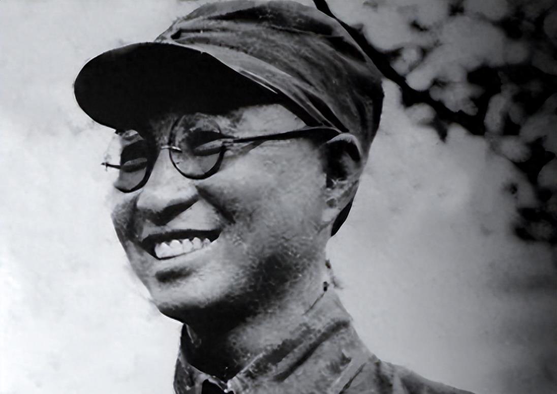 Chen Geng kicked the door open and slapped Zhang Yunyi angrily, Zhang: You are extremely ...