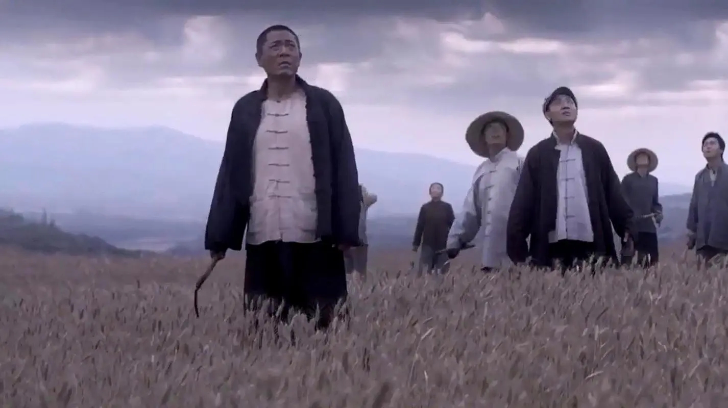 67-year-old Chen Baoguo, a clear stream in the entertainment industry - iNEWS