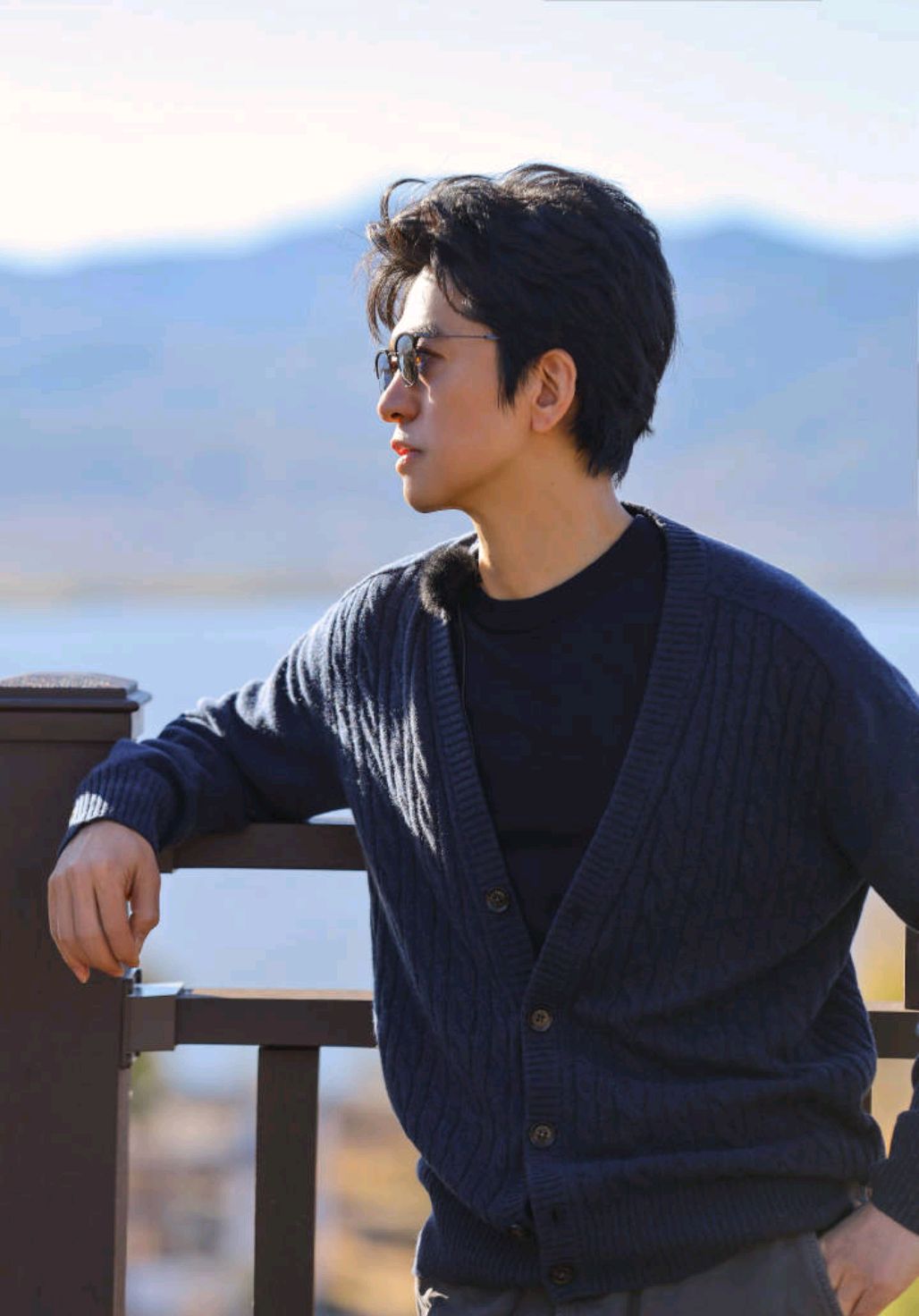 "Sing All the Way" Dali Station, listen to Li Jian singing and talking ...