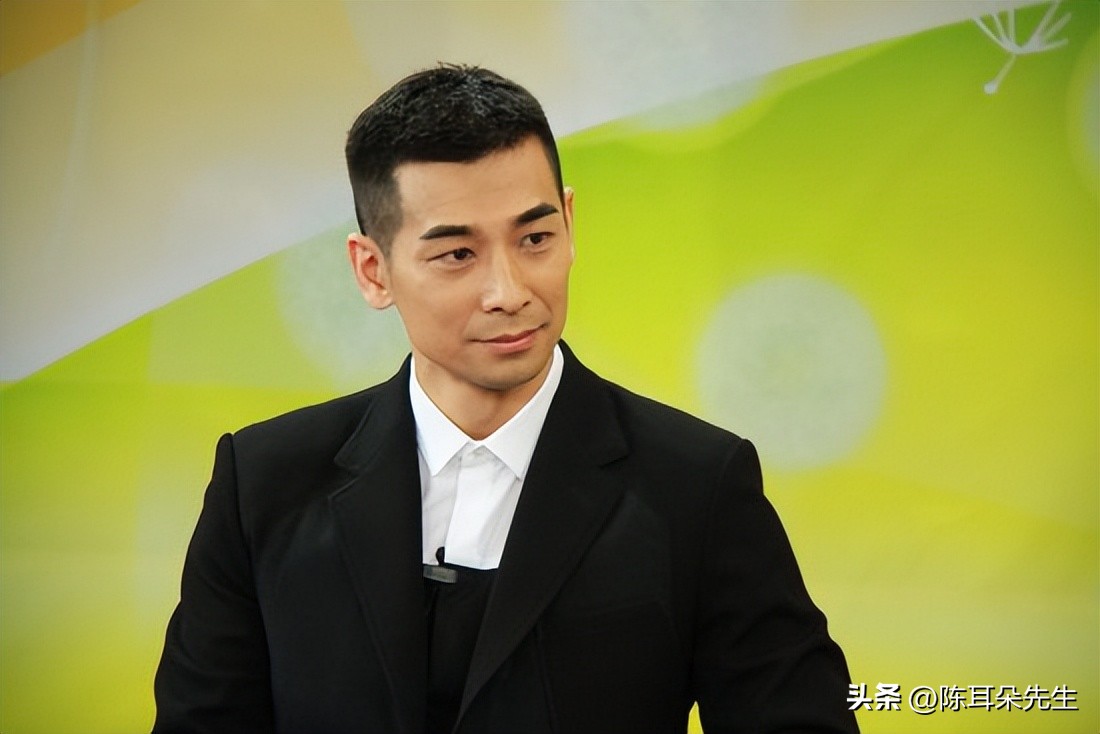 Yang Jianping: I fought 6 tricks with Yue Song in the factory, and his kung fu is better than ...