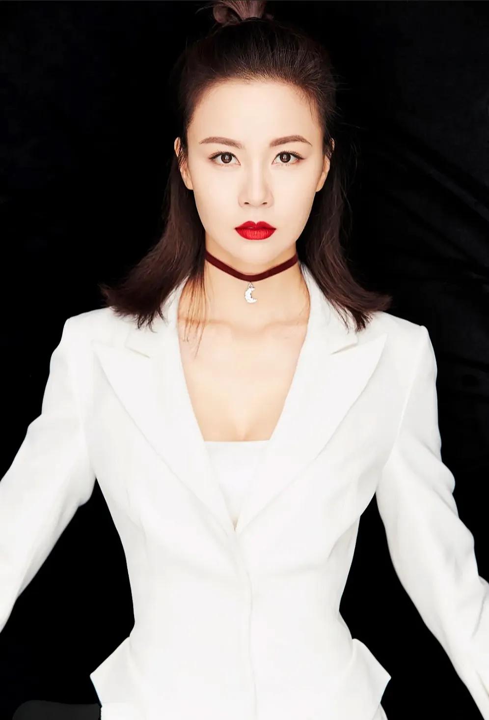 Appreciation of beautiful photos of Xu Xiyan - iMedia