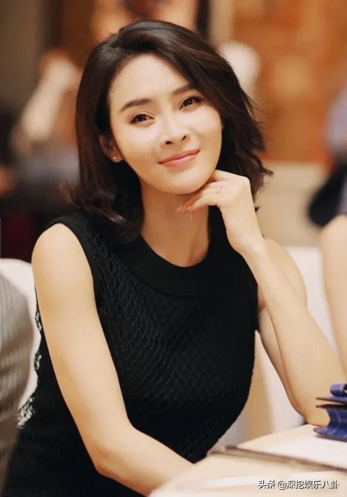 Yu Mingjia has zero scandal since his debut. He chose to marry in a low ...