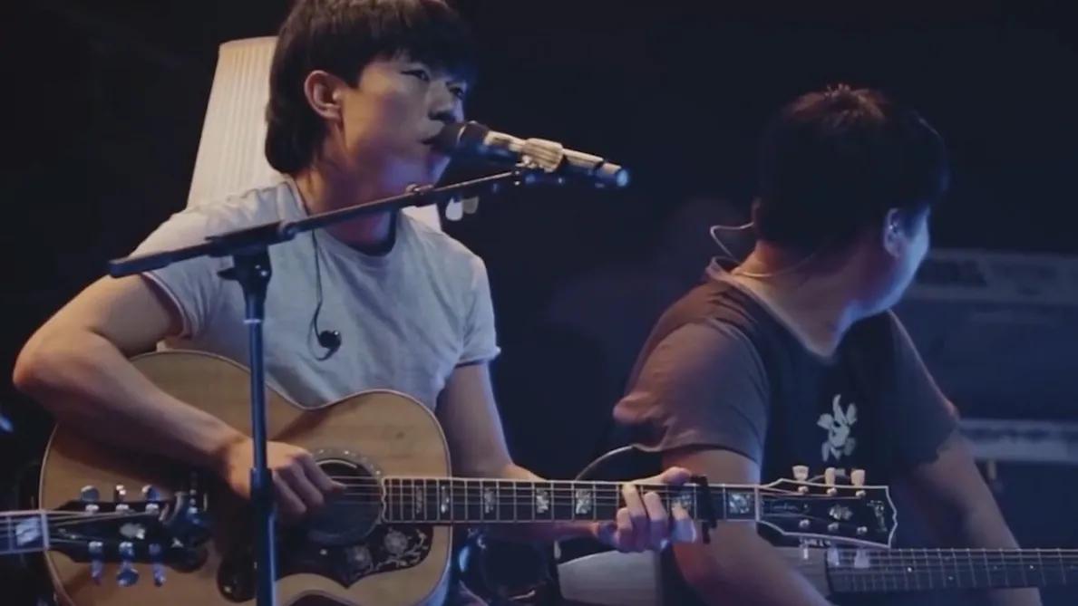 The story behind the song "Chengdu" - iNEWS