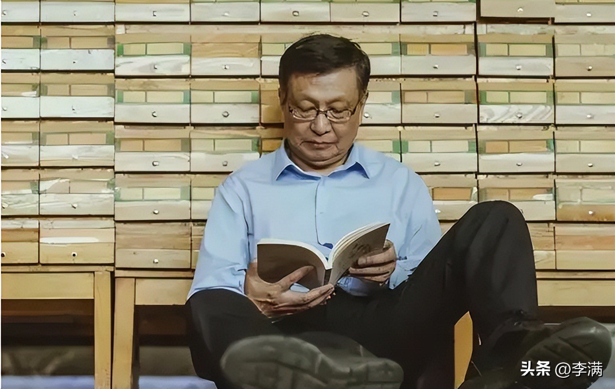 Zhang Yitang: Half of his life was down and out. At the age of 58, he ...