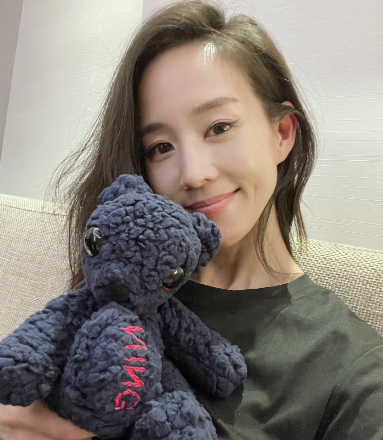 Wang Xun had dinner with a beautiful and rich woman, the mansion was as ...