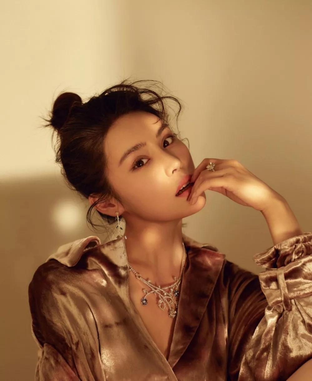 Han Dantong, Appreciation of Meitu Series - iNEWS