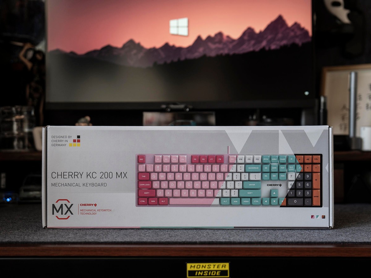 The original factory is still stable, office games are easy to handle ...