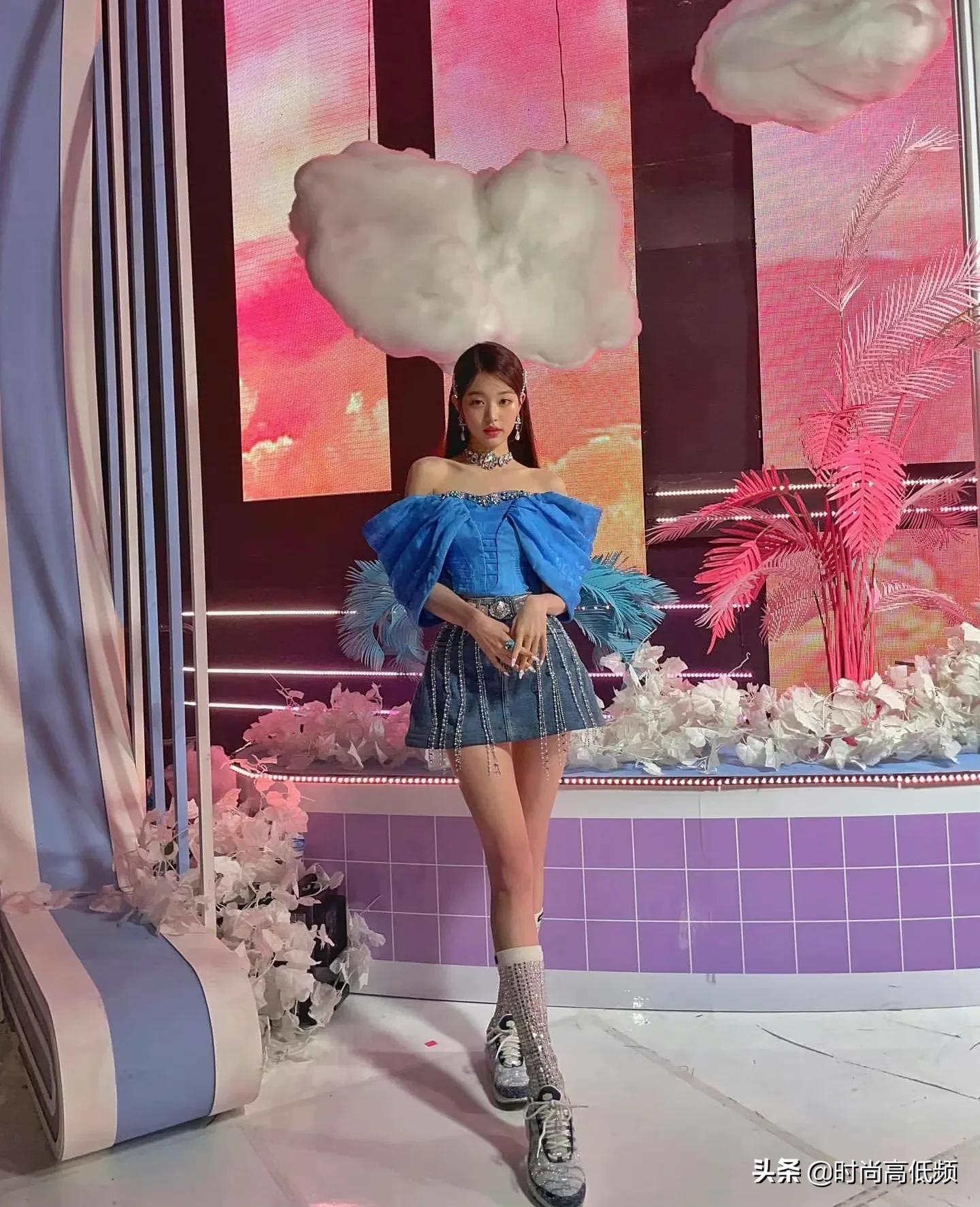 With a devil figure with 107cm long legs, why is Zhang Yuanying ...
