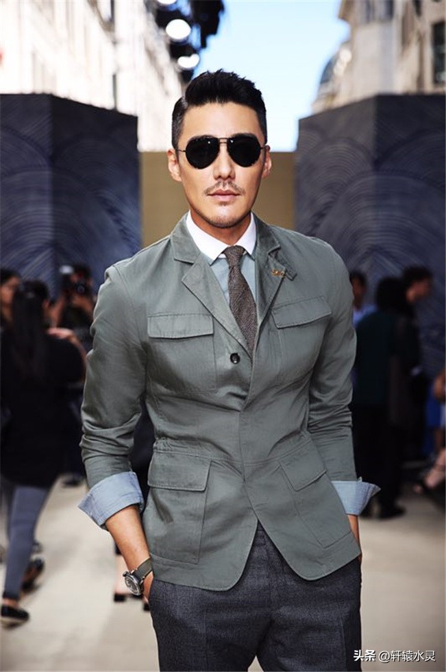 farewell!51-year-old Hu Bing posted a sad message, announcing the news ...