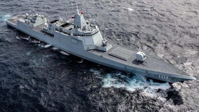 The J-20 dispatched 055 to drive the formation!The People's Liberation ...