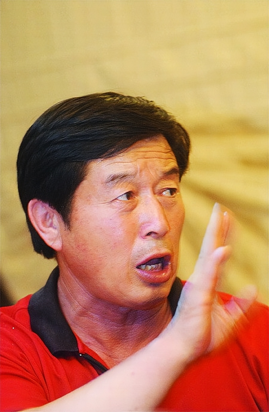 Wang Junxia: Retired suddenly at his peak, how is the Olympic hero now ...