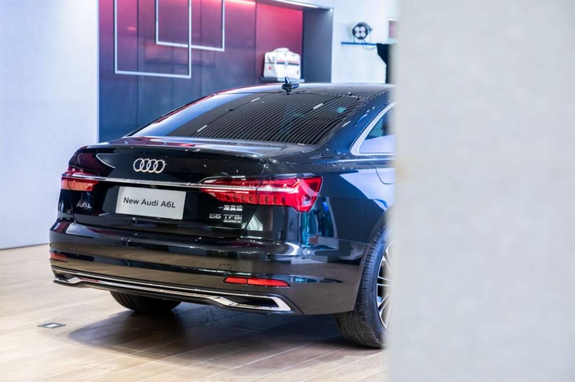 Upgrade 2.0T, keep 3.0T, the new Audi A6L is listed - iNEWS
