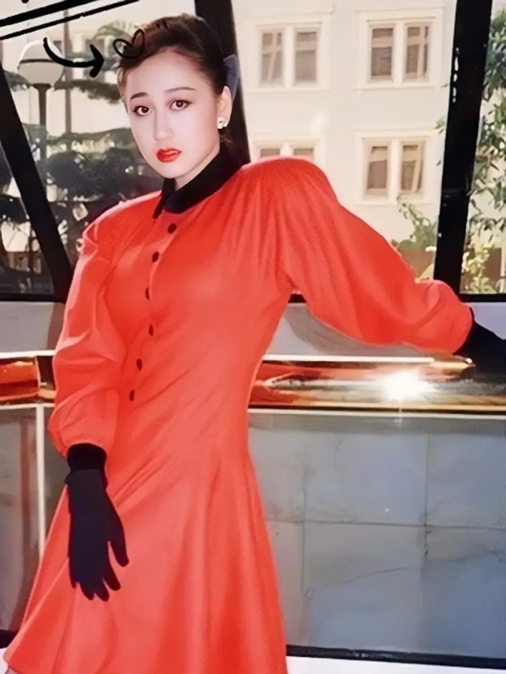 Peerless beauty Li Zhi - iNEWS