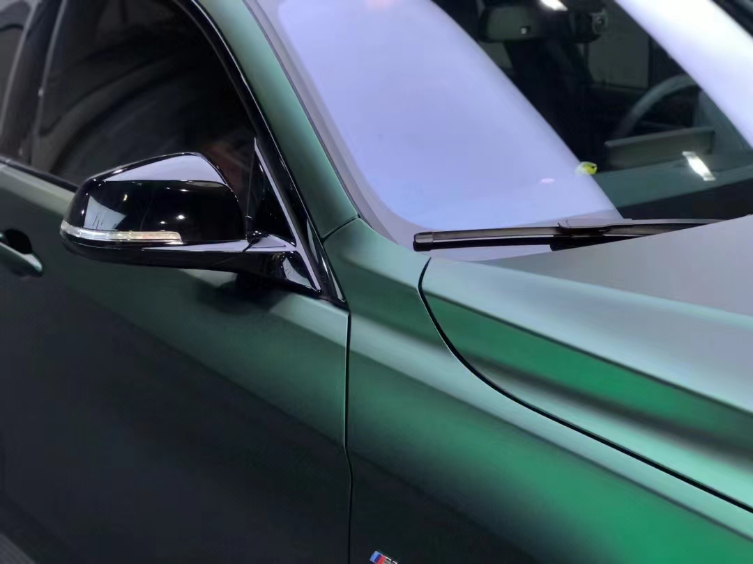 BMW Camus color change film Venom Green, a three-dimensional ...