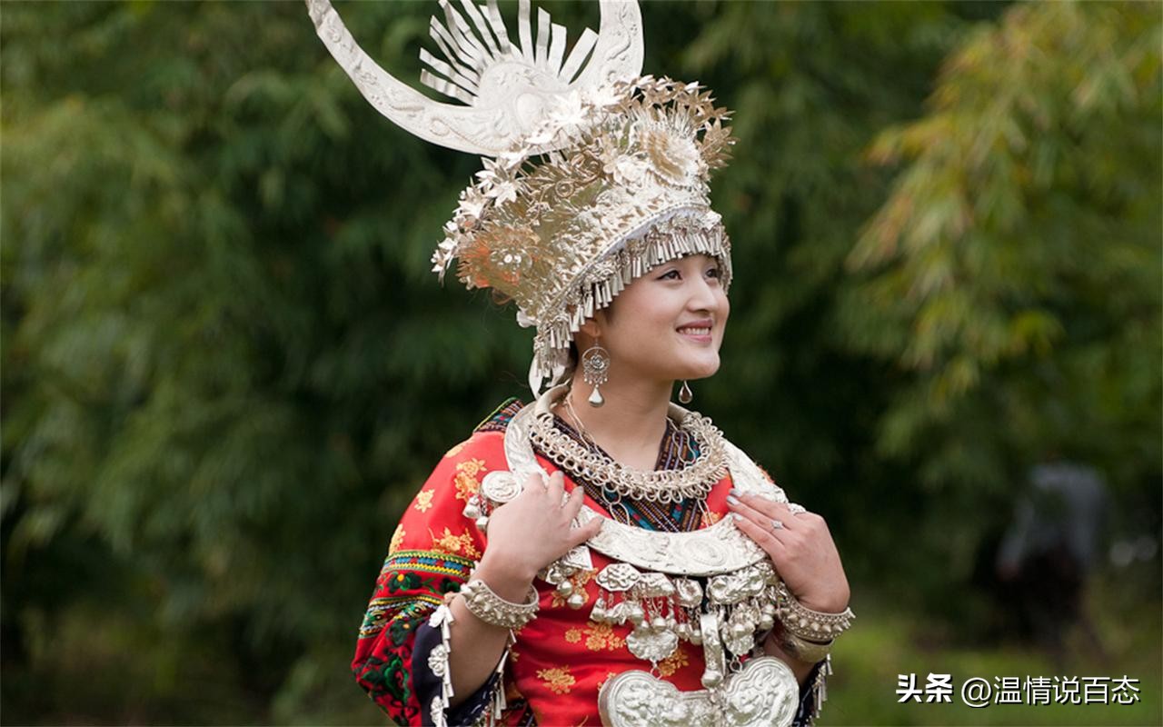 Dancing colors in the mountains and forests: the charm and art of Miao ...