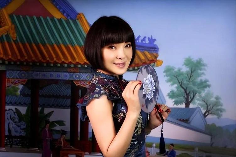 Chen Hong: From crazy decisions to divorce twists and turns, the 55-year-old her life today - iMedia