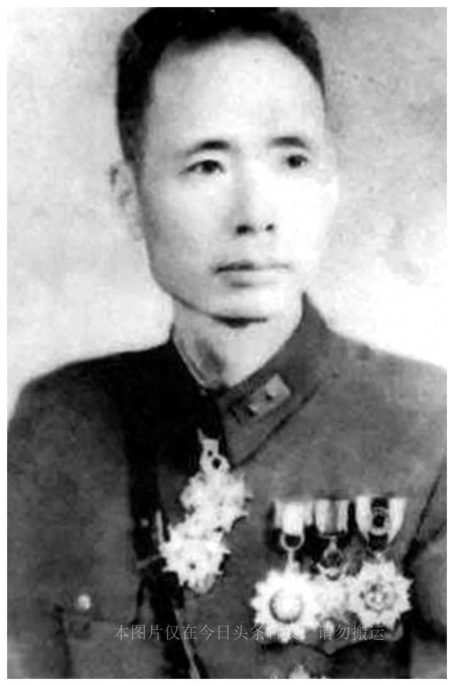 Liu Fei, Bai Chongxi's "think tank", took the initiative to stay in the ...