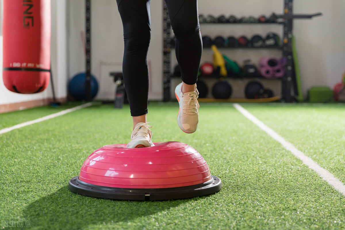 Stability exercises on the wave speed ball, strengthen the ...