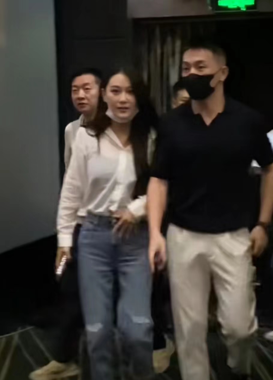 Zhang Xinyu and He Jie rarely show their faces together. After 5 years ...