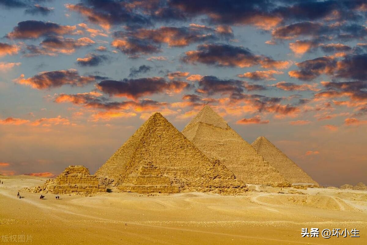 20 years is not enough! How to lift 50 tons of stones? Pyramids don't ...