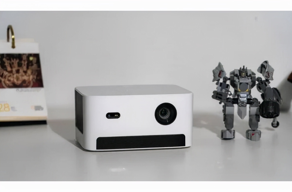 Home Projector How to Choose XGIMI NEWZ6X, JMGO G9S, Dangbei D3X In-depth analysis which one do ...