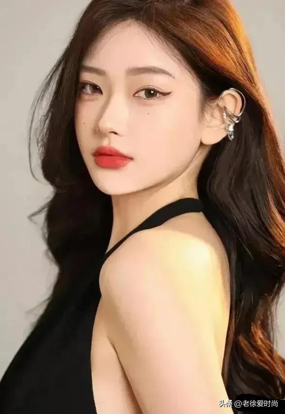 Domestic supermodel and super internet celebrity Wang Yuhui's photo ...