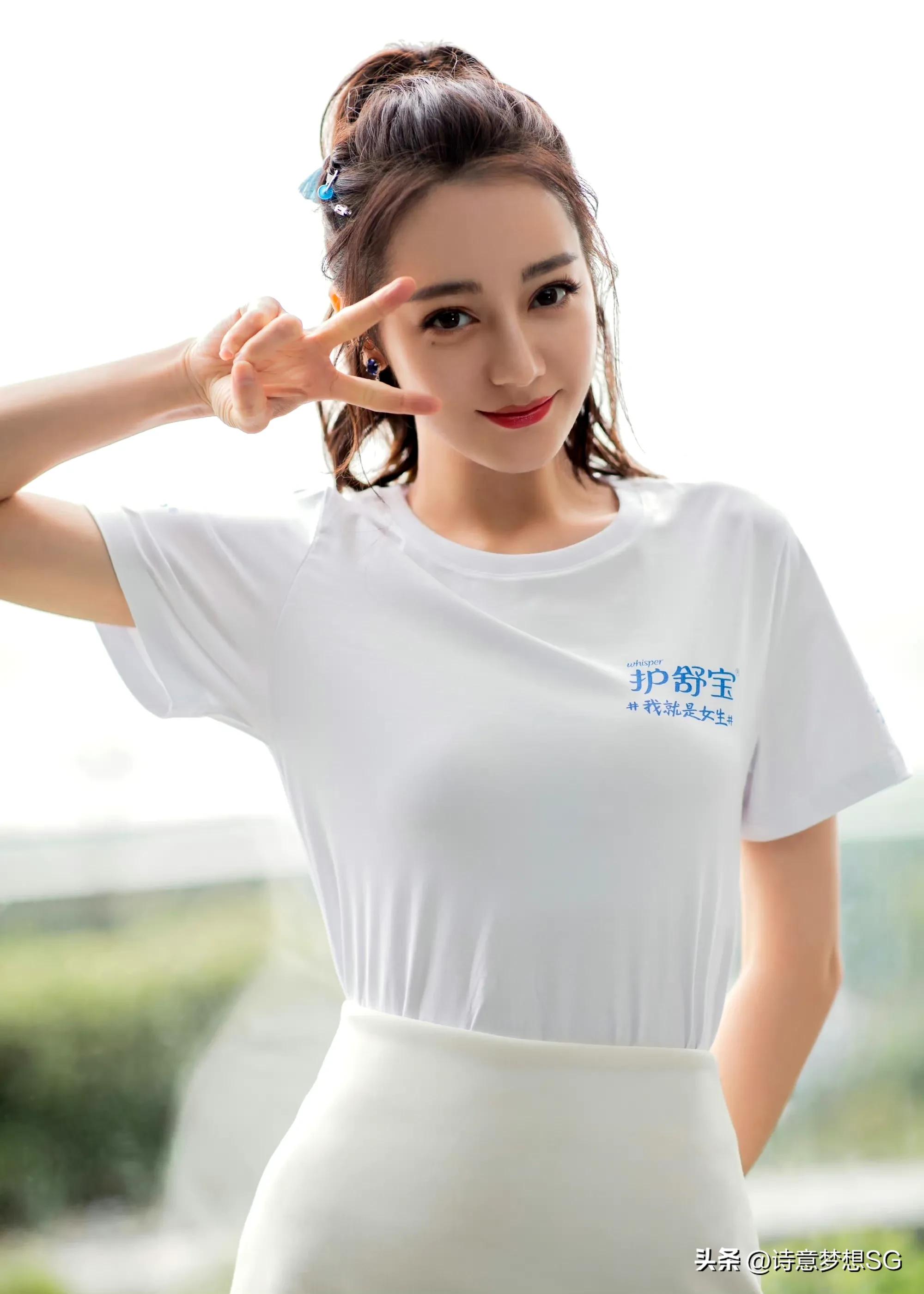 Beautiful picture sharing︳Reba is cute today, so youthful, so eye ...