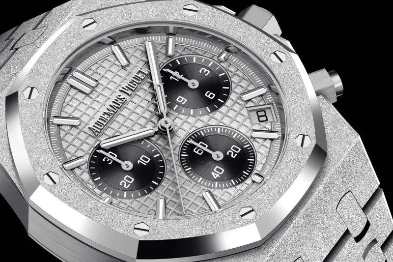 When Royal Oak Meets Panda Face: Audemars Piguet Royal Oak Frosted Gold ...