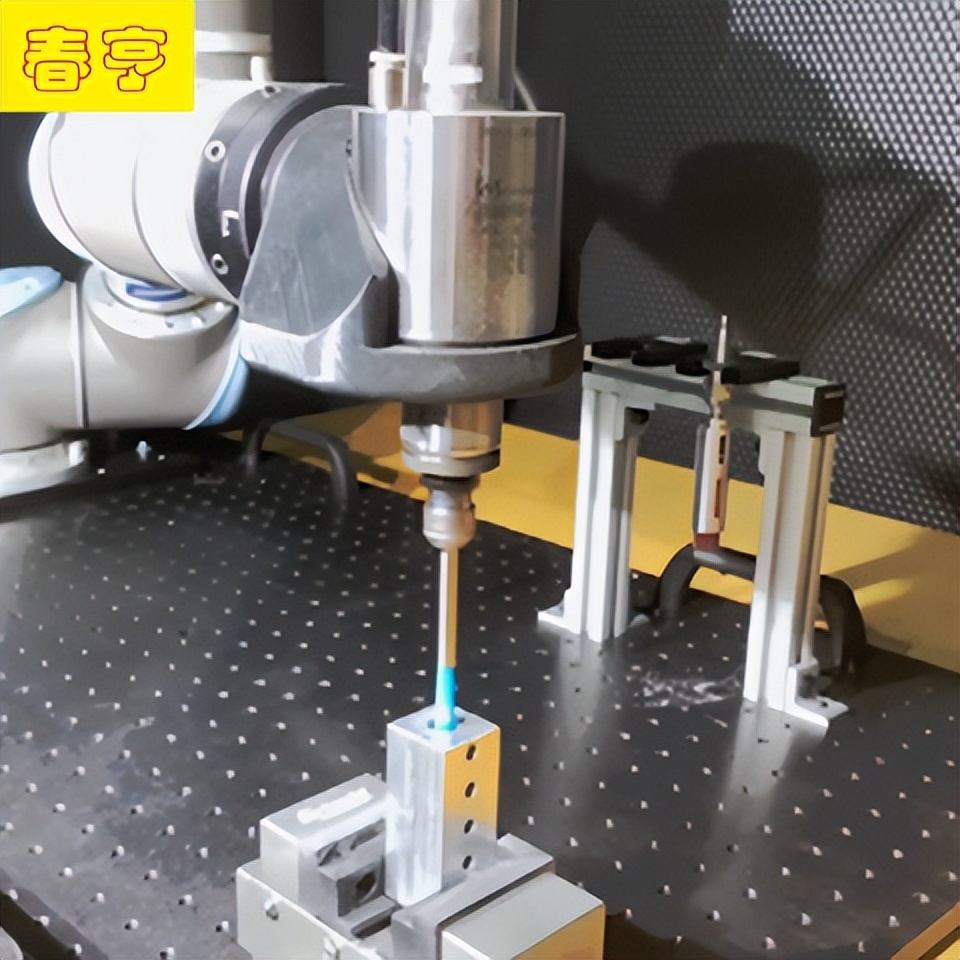 Four reasons why industrial robots are equipped with electric spindles ...