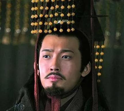 Why did Sun Ce pass the throne to his younger brother Sun Quan before ...