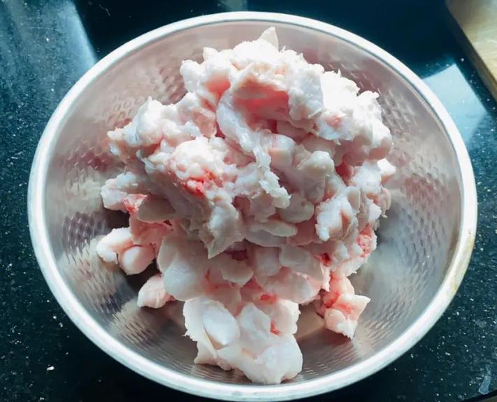 The secret of lard refining skills: clean and white, with a strong ...