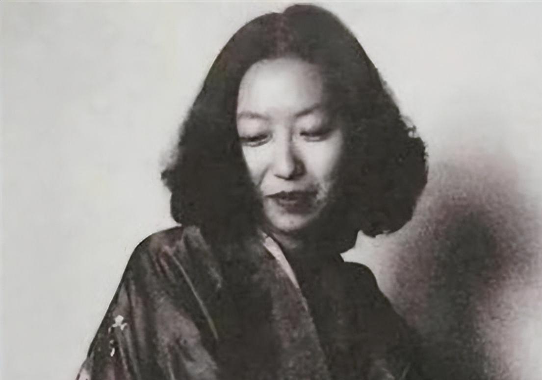 Zhang Ailing was tragic in her later years. She moved 180 times in 3 ...