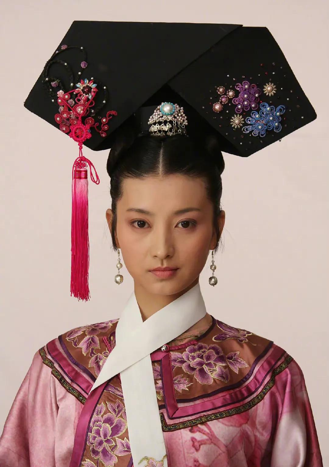#Zhen Huan's makeup photo shows the character of each character # - iNEWS