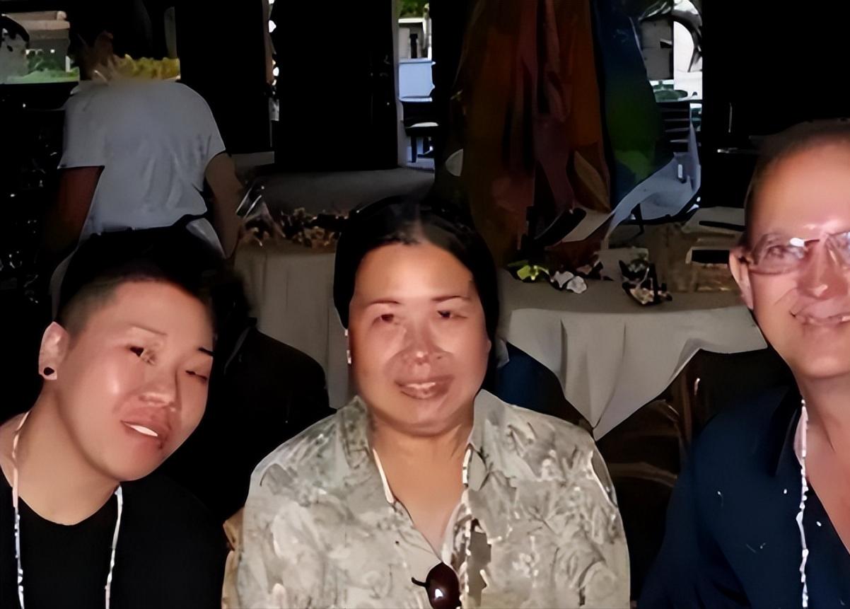 Female spy hid for 17 years and dragged her husband into the water - iMedia