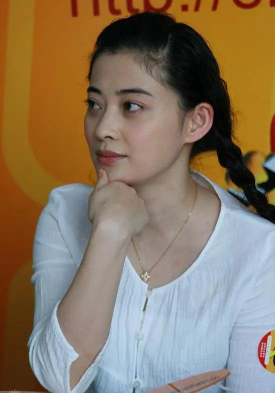 "Golden Flower" Mei Ting: She supported her ex-husband as a director ...